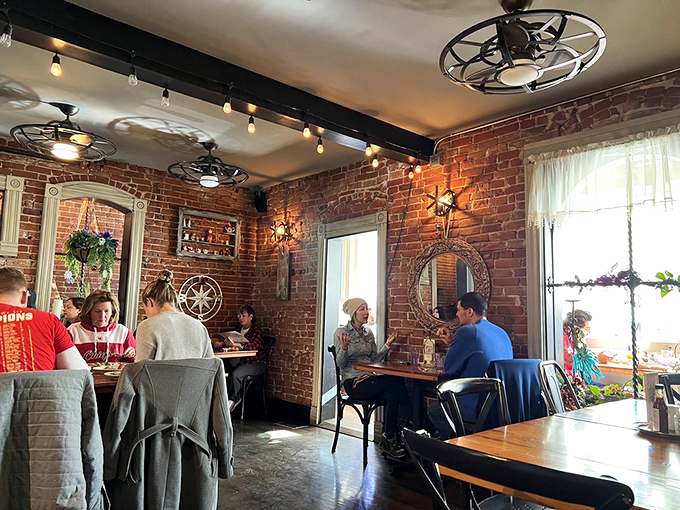 Rustic brick walls, vintage fixtures, and satisfied diners. The restaurant equivalent of a warm hug from your favorite aunt.