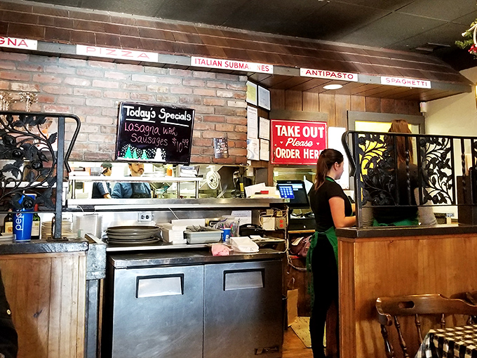 The take-out counter where staff know many orders by heart – the culinary equivalent of the bar where everybody knows your name.