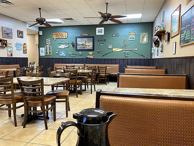 Fishing gear and coastal décor adorn the walls, reminding you that in Florida, water is never far away—unlike your diet when faced with food this good.