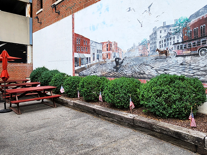 Outside, a mural of historic Portsmouth provides the perfect backdrop for the picnic tables where summer diners savor their spoils.