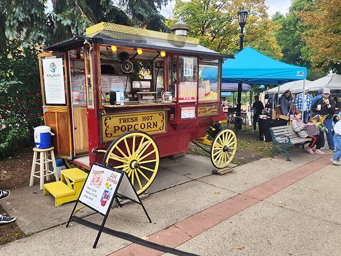 This popcorn wagon has more personality than most modern food trucks – and probably better stories to tell over butter-drenched kernels.