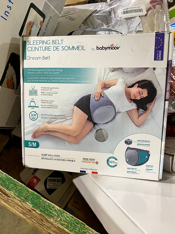 Pregnancy comfort captured in a box. This sleeping belt promises relief that expectant mothers would gladly pay triple for during those final uncomfortable months.