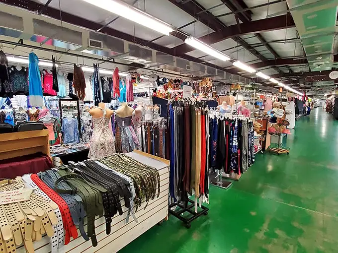 Colorful clothing paradise! Main Gate's endless aisles of fashion treasures make shopping feel like a treasure hunt with air conditioning.