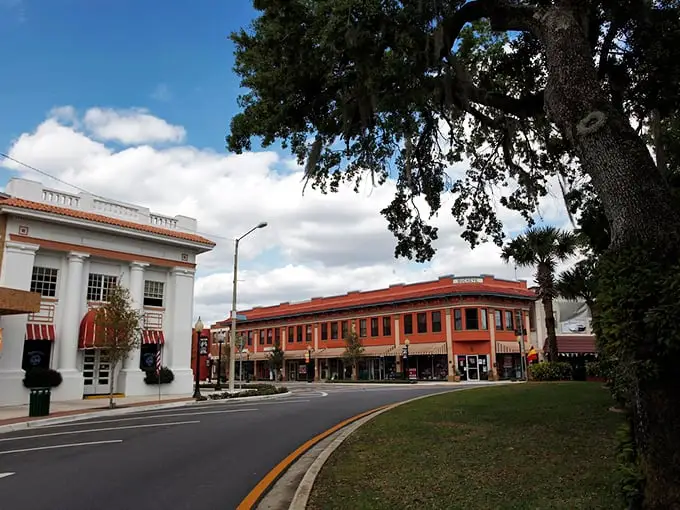 Historic Sebring's downtown charms with its classic architecture and unhurried pace. Small-town Florida at its most authentic!