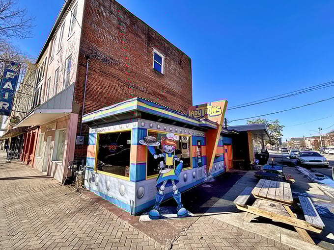 This colorful robot-themed eatery looks like it was beamed down from the fun part of the future.