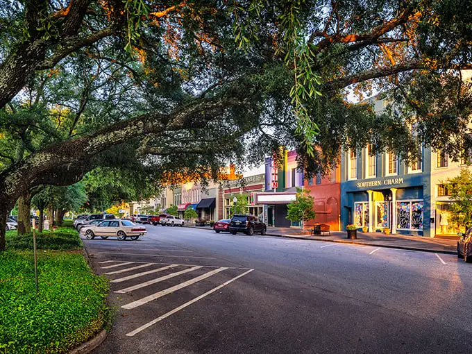 Eufaula's tree-lined streets and historic storefronts create a downtown straight out of a nostalgic postcard. Norman Rockwell would've set up his easel here in a heartbeat.