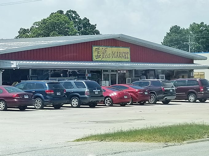 "Me & the Flea Market" – where that red roof signals retail therapy of the most affordable kind.