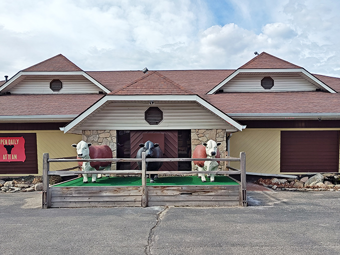 The cow statues at Bynum's aren't just cute photo ops – they're like the bouncers of the bovine world guarding the gateway to steak heaven.