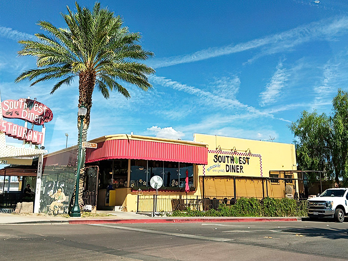 Palm trees and comfort food - Southwest Diner proves that paradise isn't just a beach, sometimes it's a plate of huevos rancheros.
