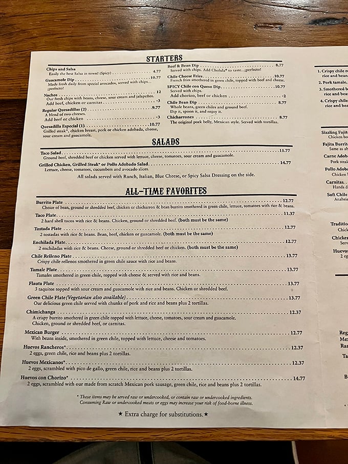 The menu reads like a love letter to Mexican classics – no fusion confusion here, just straightforward deliciousness waiting to be ordered.