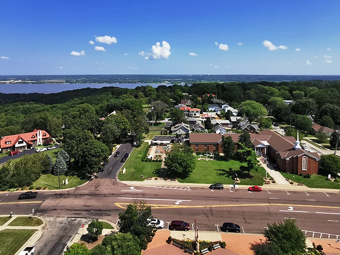 Peoria's riverside charm comes with big-city amenities and small-town prices—like finding designer clothes at a thrift store price tag.