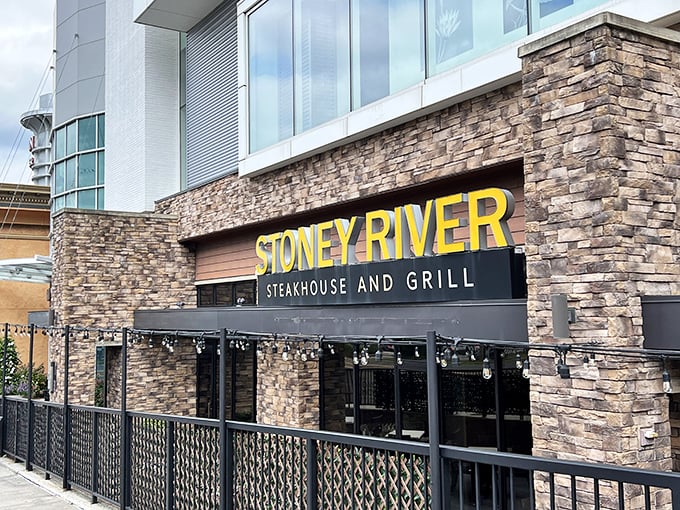 Stone and style announce Stoney River's upscale approach. The "fancy but friendly" vibe extends from architecture to perfectly-seared steaks.