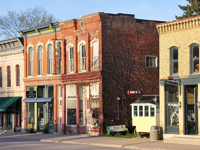 Coffee Street Commons in Lanesboro – where the aroma of fresh-brewed coffee mingles with the whispers of 150 years of small-town gossip.
