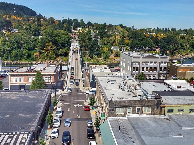 The bridge to Oregon City spans more than water—it connects retirees to a charming, budget-friendly community with deep historical roots.