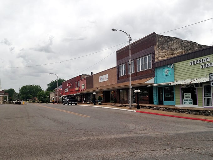 Nothing says "welcome home" quite like Salem's historic buildings standing shoulder to shoulder along Main Street.