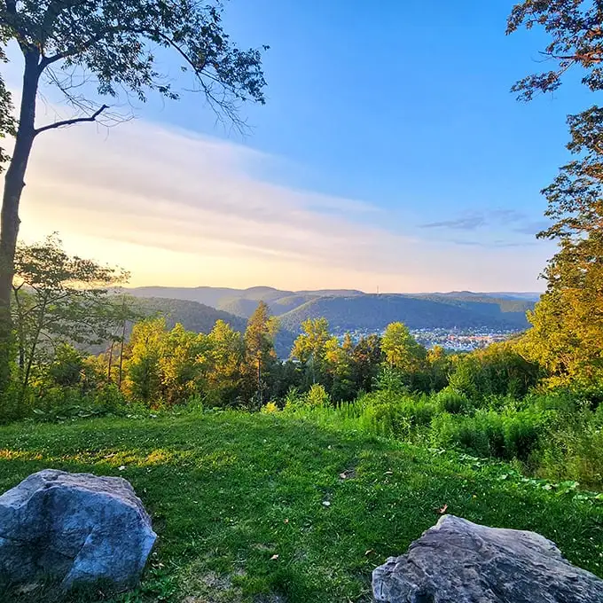 Million-dollar views without the million-dollar price tag—Emporium's surrounding hills offer nature's version of a penthouse perspective.