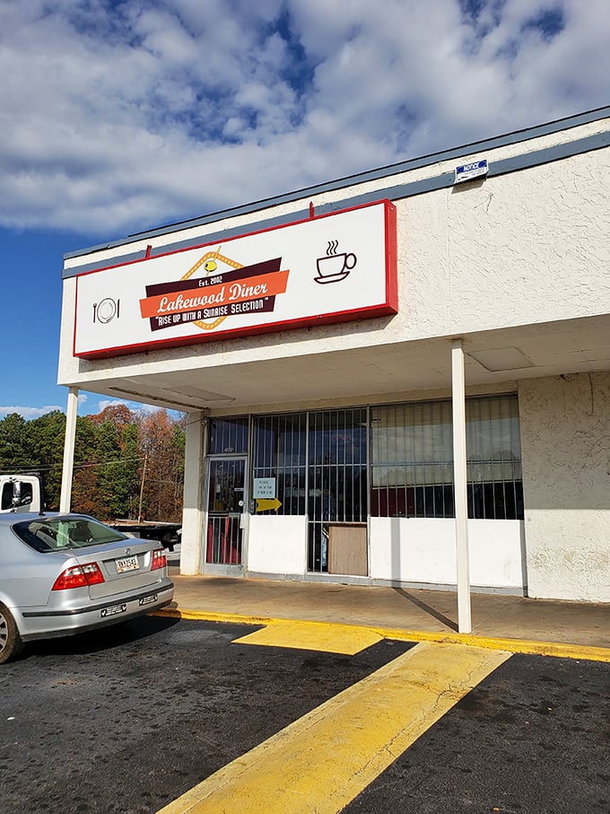 Lakewood Diner: "Rise up with a sunrise selection" isn't just a slogan—it's a promise that breakfast dreams come true here.