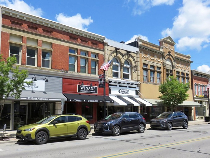 These establishments add modern flavor to Wapakoneta's classic streetscape—proof that small towns can embrace both tradition and tasty innovation!