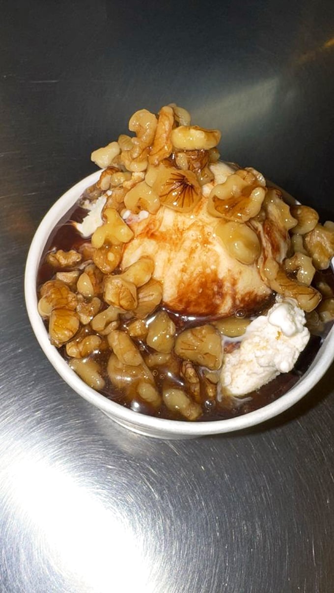 The maple nut sundae—where custard meets crunchy walnuts in a sweet symphony. It's like autumn and summer had a delicious baby.
