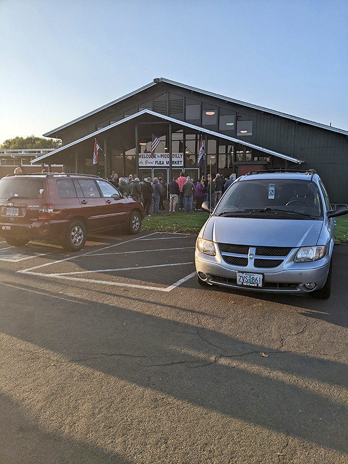 The line forms early at Picc-A-Dilly, where Sunday shopping is practically an Oregon sport. Worth setting the alarm for!