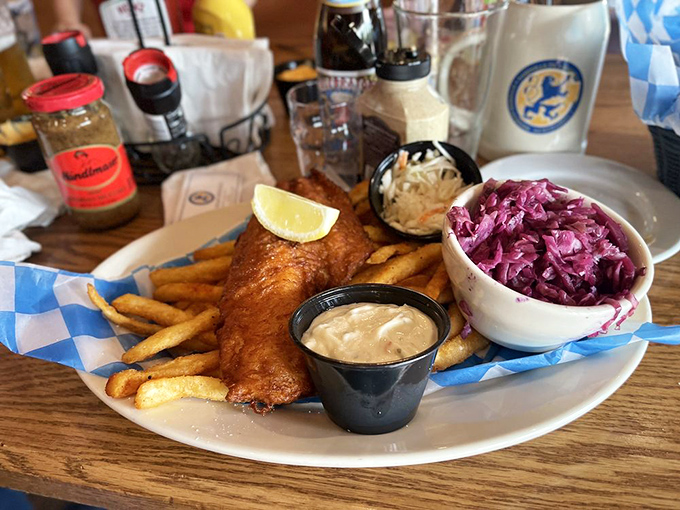Beer-battered fish that's audibly crispy, fries that don't play second fiddle, and coleslaw that's wearing its Sunday best—seafood, German-style.