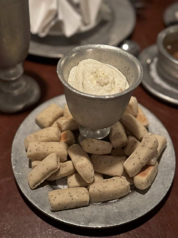 These breadsticks and dip aren't just appetizers—they're relationship testers. If your dining companion doesn't offer to share, reconsider your future together.