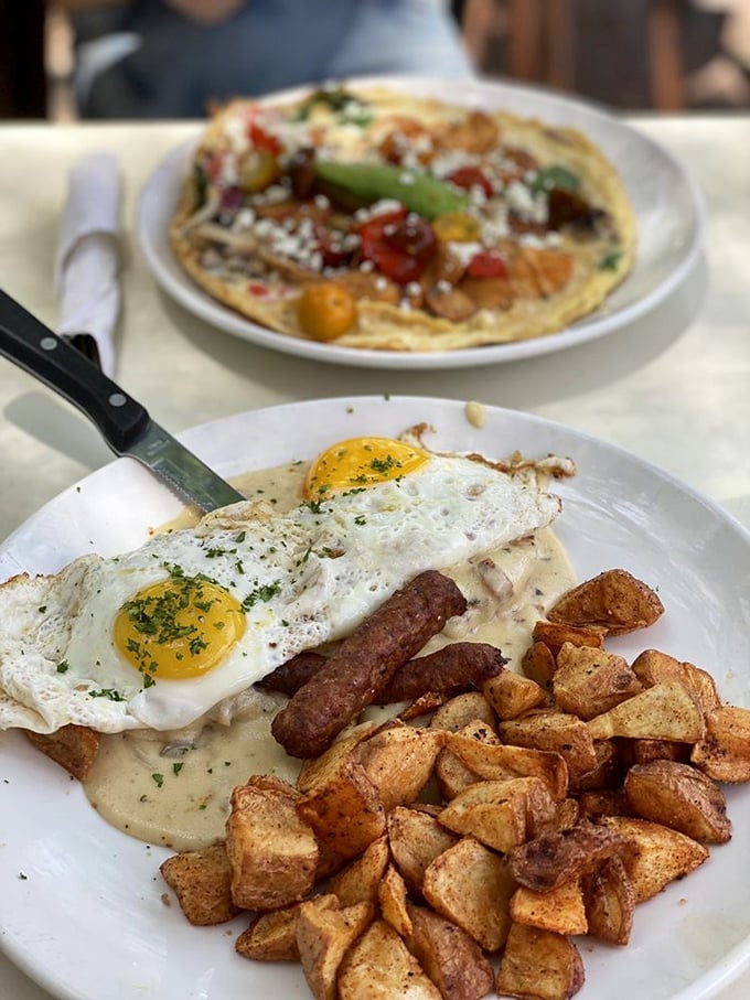 Eggs, sausage, and potatoes – the breakfast holy trinity, executed with the precision of a NASA launch.