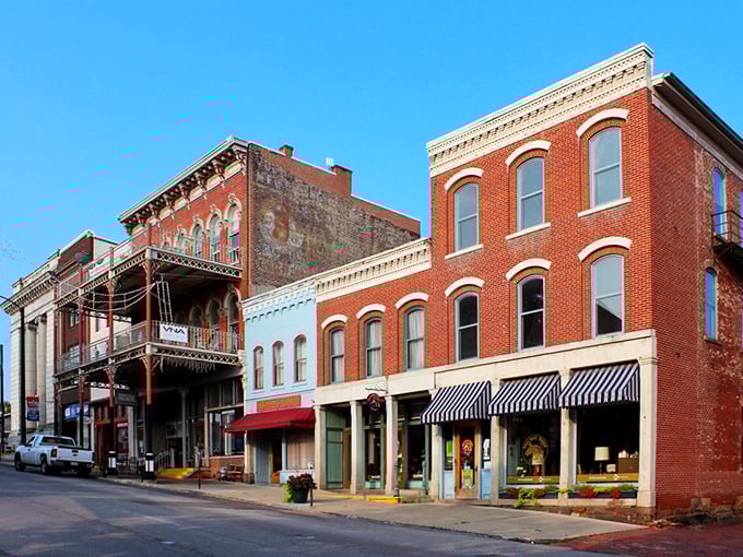 Mansfield's impressive town center features a distinctive roundabout – much like how your budget can come full circle here.