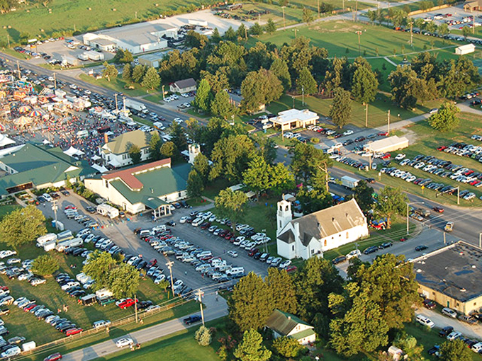 Community gatherings like this one are the heartbeat of Tontitown – where traditions bring people together.