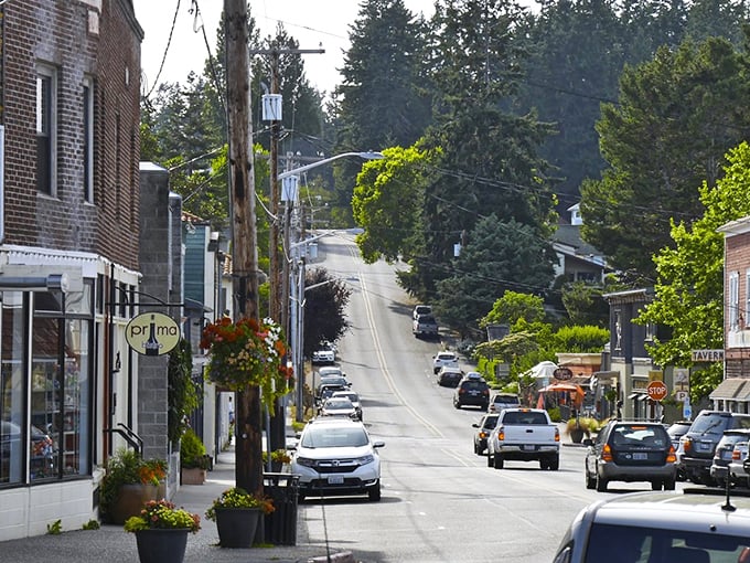 This tiny town on Whidbey Island feels like stepping into a storybook – quaint, creative, and oh-so-inviting.