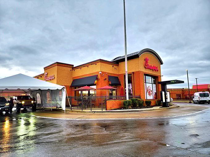 Yes, Cullman has familiar chains like Chick-fil-A, proving you don't sacrifice convenience when choosing affordable small-town living.