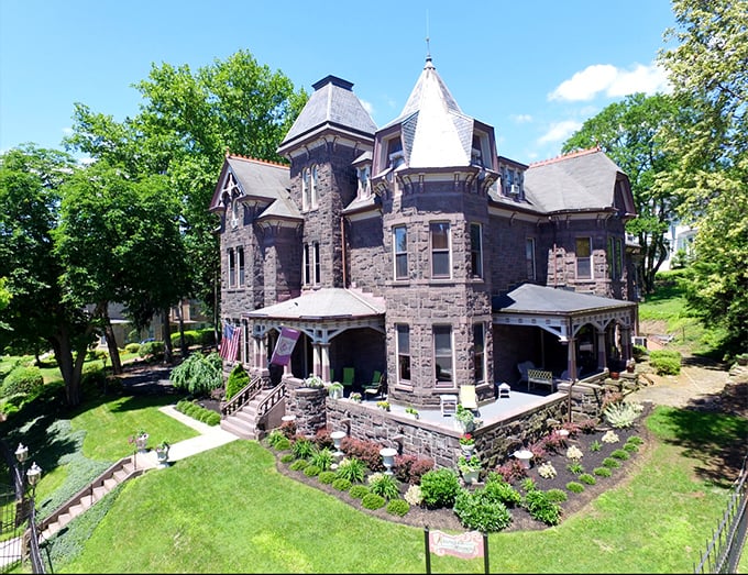 The Reynolds Mansion isn't just a bed and breakfast—it's architectural eye candy with a side of history. Those turrets practically demand you take a photo.
