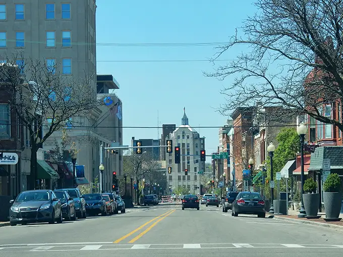 Rockford's downtown skyline might surprise you, but its affordable neighborhoods will delight your retirement budget. Illinois' third-largest city offers big value.