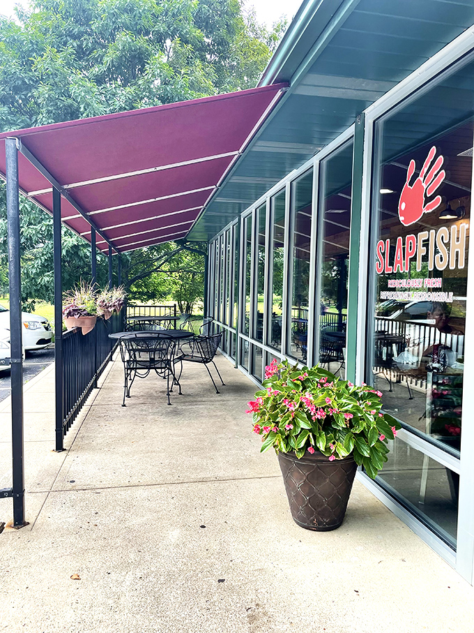 Sometimes the best seafood hides behind the most unassuming storefronts in Fort Wayne