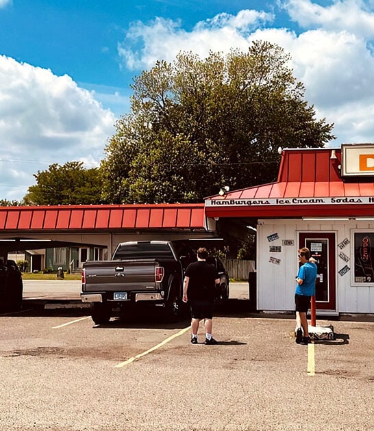 burger dining minnesota tradition ftr