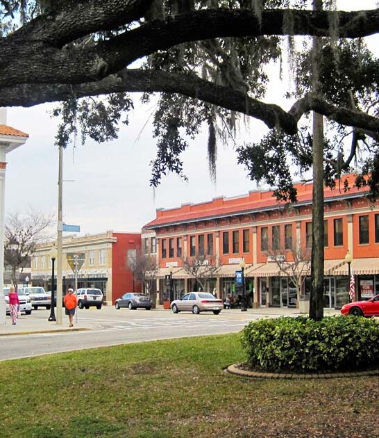 florida town weekend drive ftr