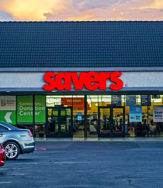 gigantic discount store arizona ftr