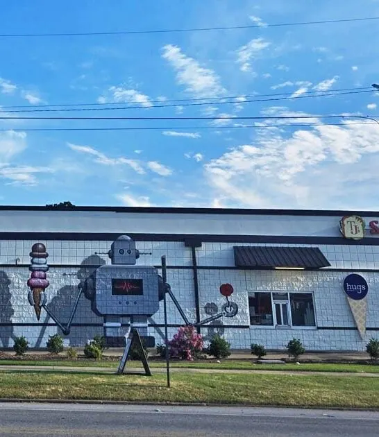 mighty restaurant arkansas ftr