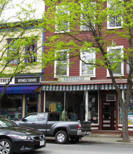 peaceful dreamy massachusetts town ftr
