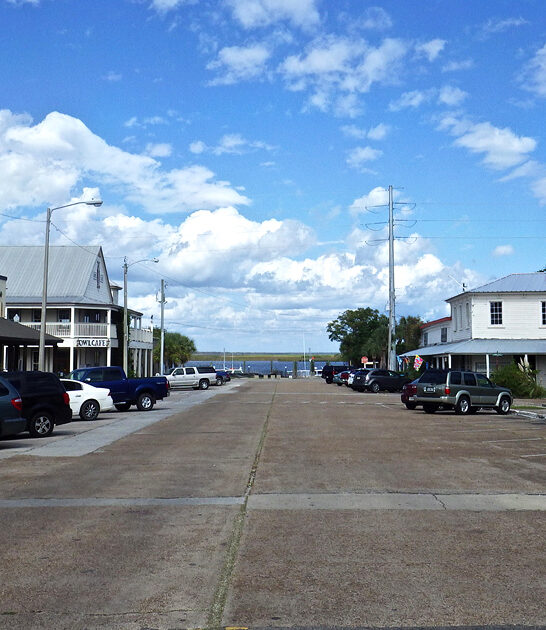 serene florida small town ftr