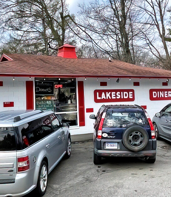 unassuming restaurant connecticut ftr