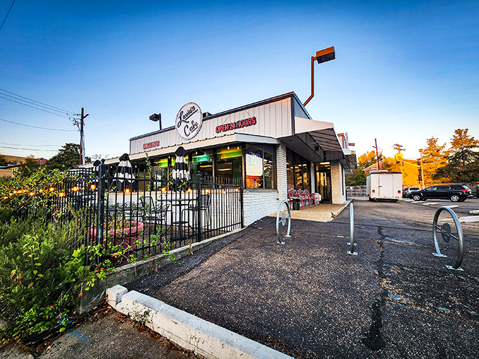 Since 1941, this unassuming white brick building has been Baton Rouge's answer to the age-old question: "Where can I get perfect hashbrowns at 3am?"