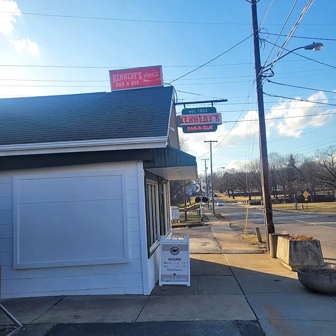 The unassuming exterior of Kennedy's Bar-B-Que in Canton hides a smoky paradise that's been drawing barbecue pilgrims for generations.