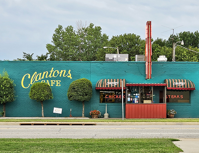 That turquoise exterior isn't just eye-catching—it's a Route 66 landmark promising comfort food that's stood the test of time while food trends come and go.