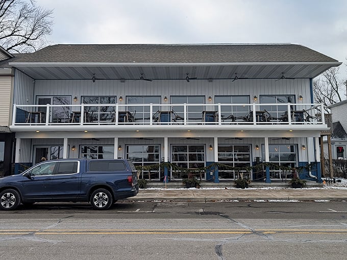 The unassuming exterior of Marine City Fish Company hides culinary treasures within, like finding the Hope Diamond at a yard sale.