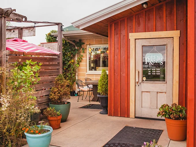 The unassuming exterior of Payne's hides a culinary wonderland within. Like finding Shakespeare in sweatpants—don't judge this British gem by its cover.