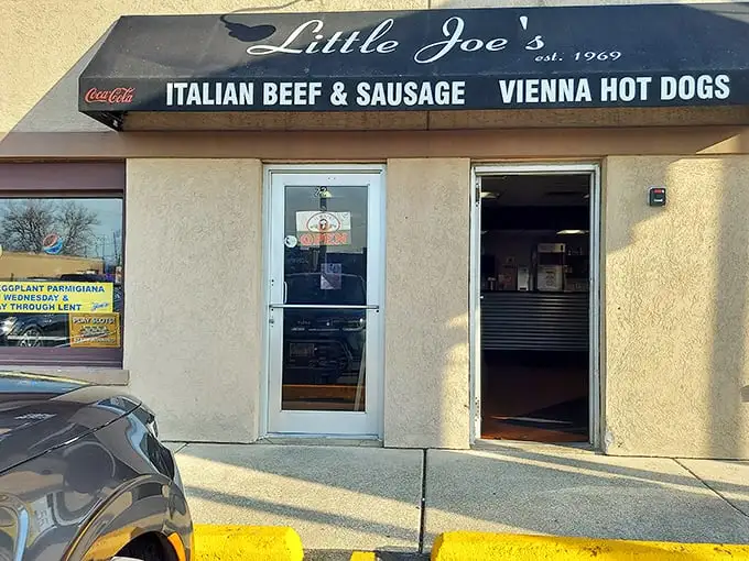 Little Joe's unassuming storefront has been beckoning beef lovers since 1969. No fancy frills needed when what's inside is this good