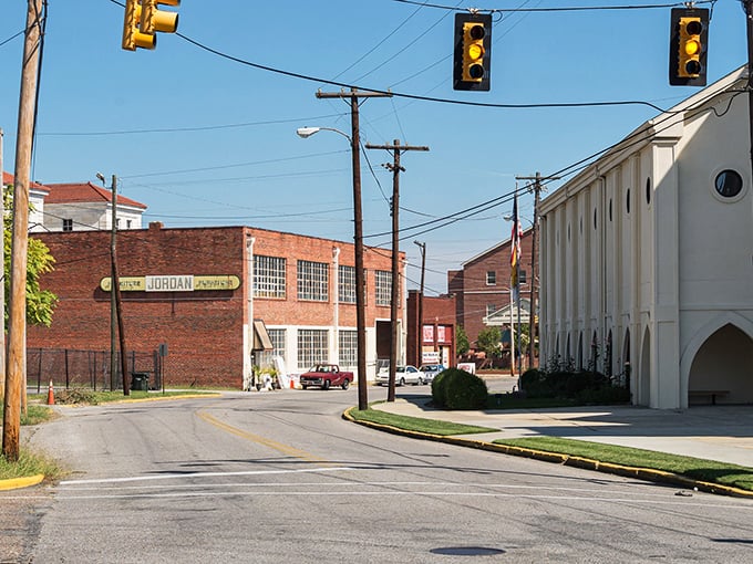 Quiet streets with character to spare – Gadsden's blend of small-town charm and architectural personality creates neighborhoods where every building tells a story.