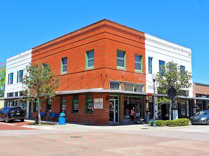 Rolling hills in Clermont? You bet! Florida's topographical rebel breaks all the pancake-state stereotypes with its undulating landscape and suburban charm.
