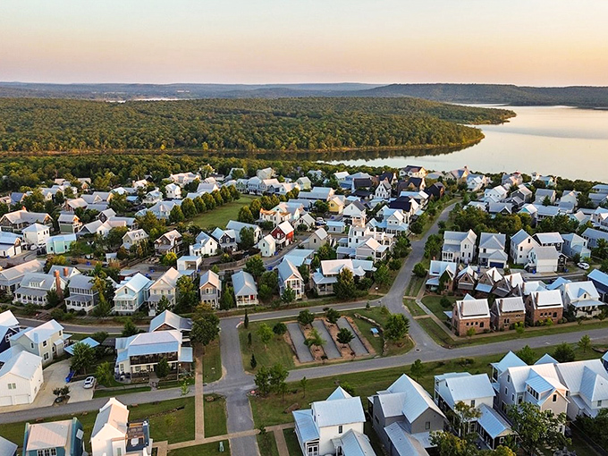 From above, Carlton Landing resembles a dream community where Norman Rockwell might vacation – pristine homes dotting the shoreline of Lake Eufaula's endless blue expanse.